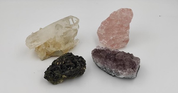 ΟΡΥΚΤΑ - Δασκαλάκης Stones – Ημιπολύτιμοι Λίθοι και Ενεργειακοί Κρύσταλλοι